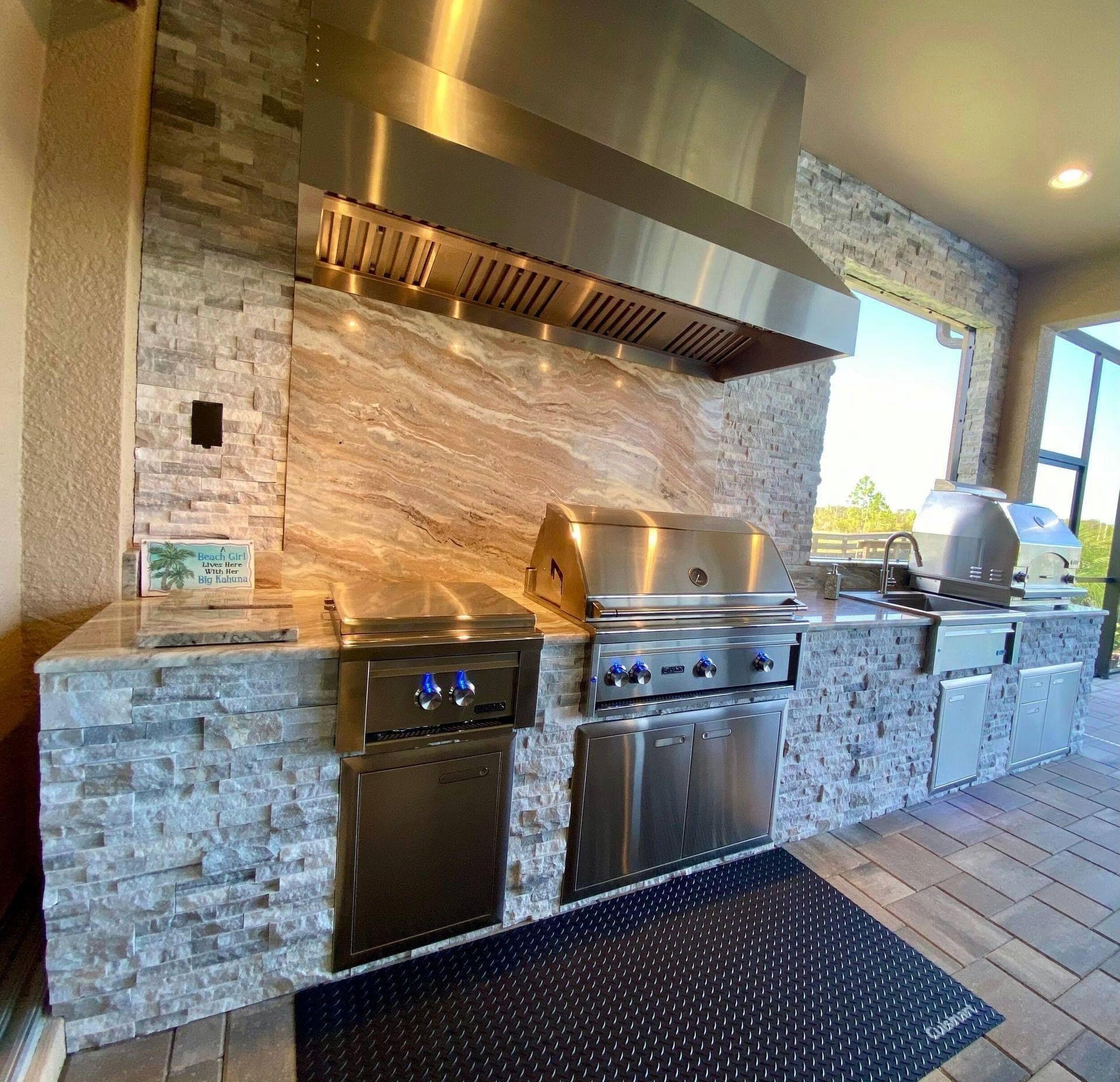 Outdoor Cabinets Naples FL | Chadwick Outdoor Kitchens