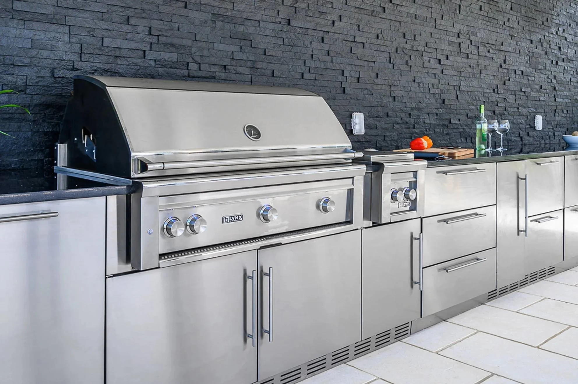 Outdoor Cabinets Naples FL | Chadwick Outdoor Kitchens