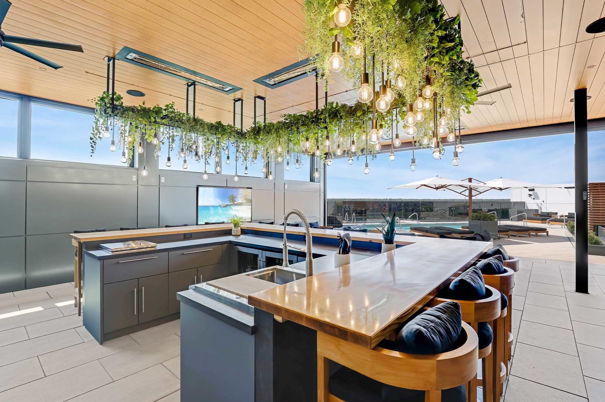 Outdoor Cabinets Naples FL | Chadwick Outdoor Kitchens