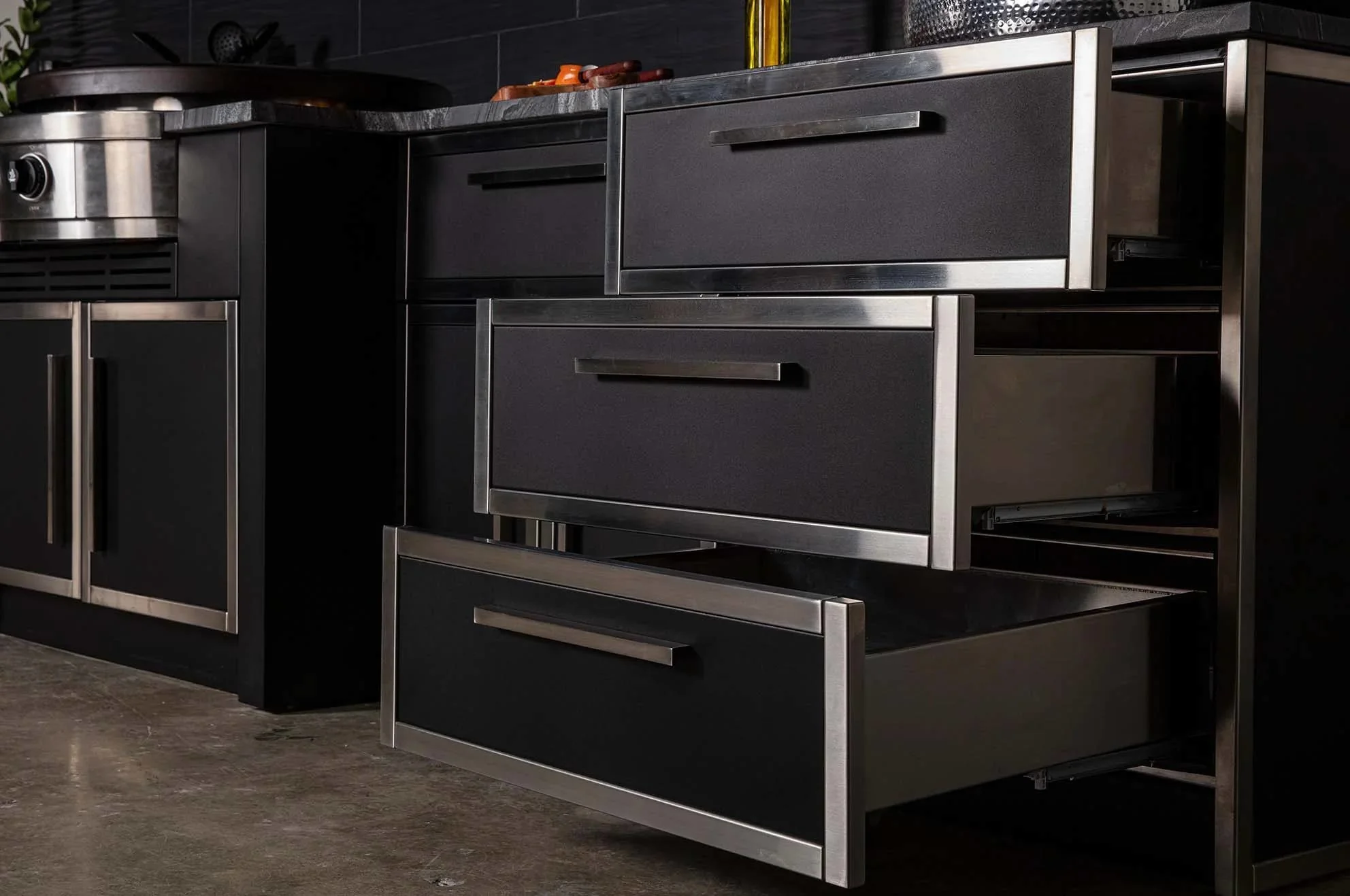 Outdoor Cabinets Naples FL | Chadwick Outdoor Kitchens