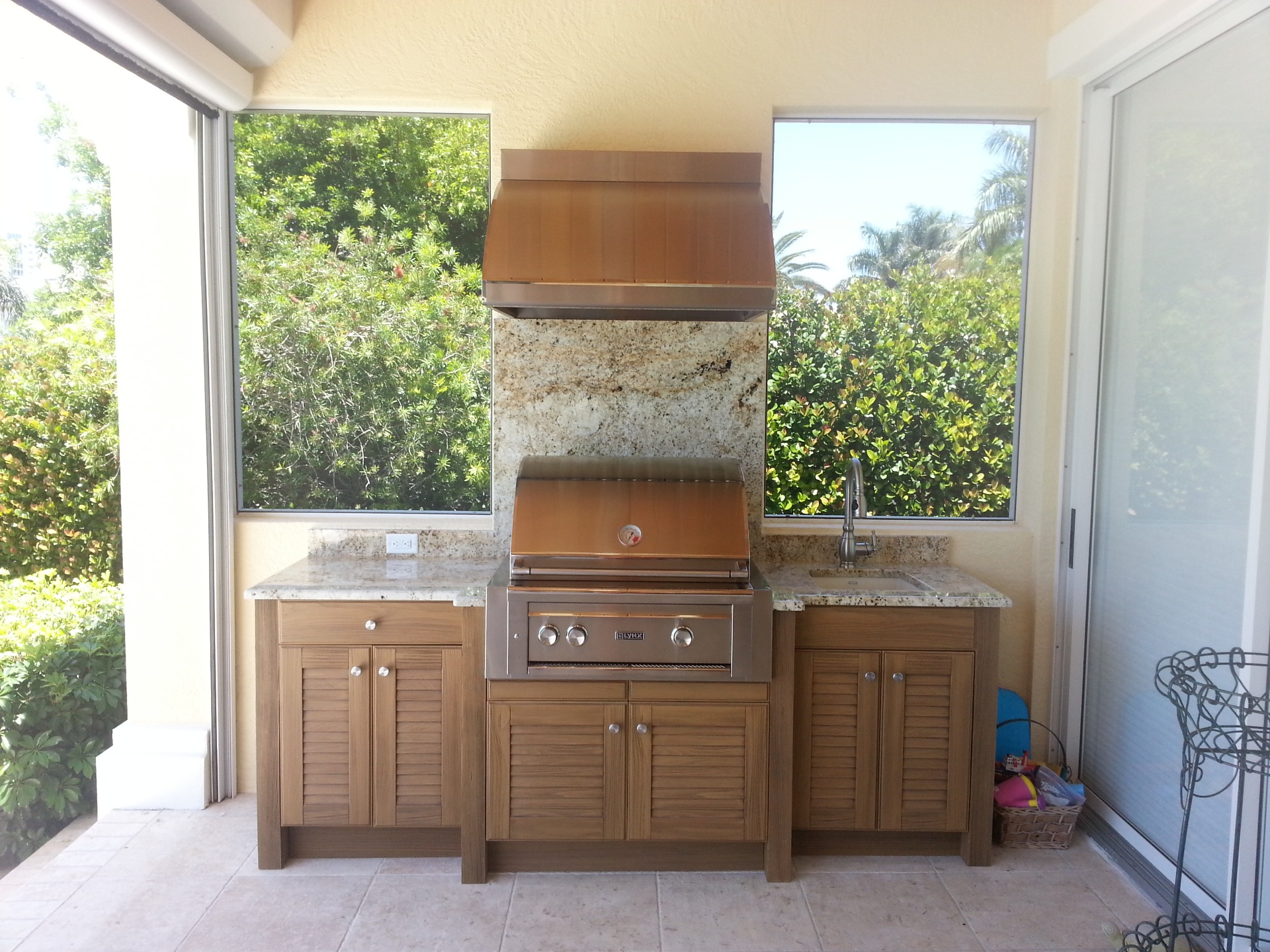 Outdoor Cabinets Naples FL | Chadwick Outdoor Kitchens