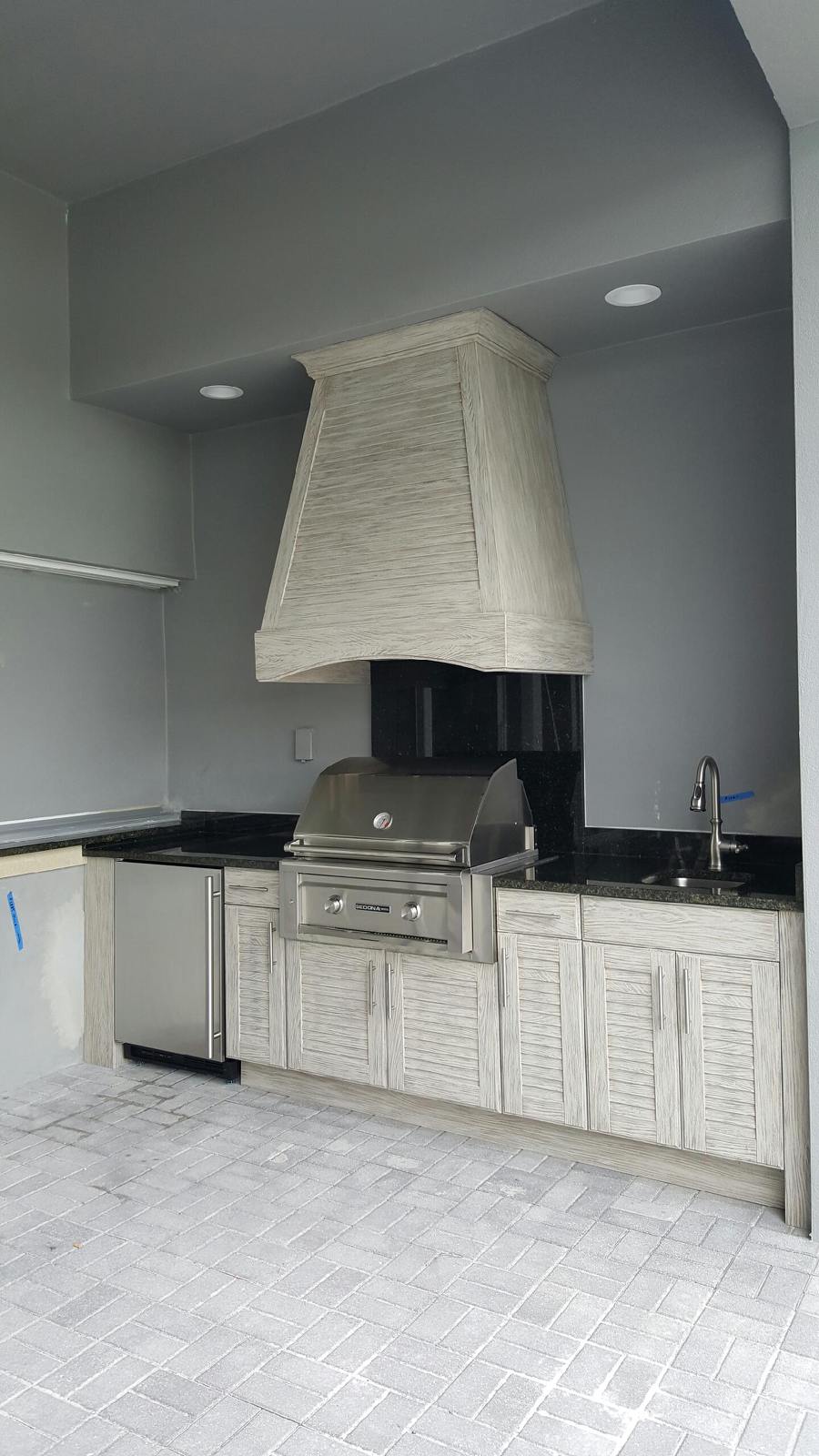 Outdoor Cabinets Naples FL | Chadwick Outdoor Kitchens