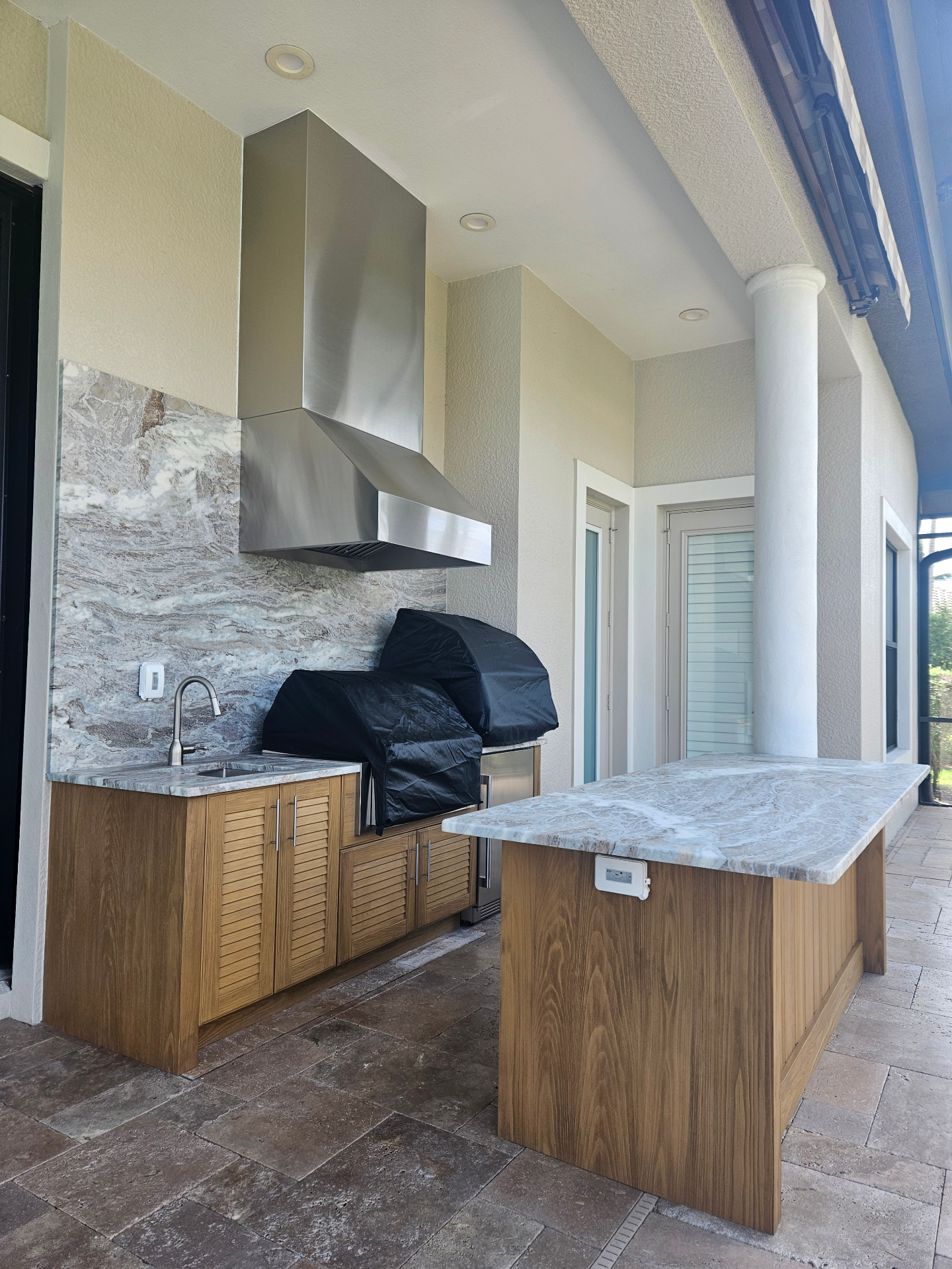 Outdoor Cabinets Naples FL | Chadwick Outdoor Kitchens