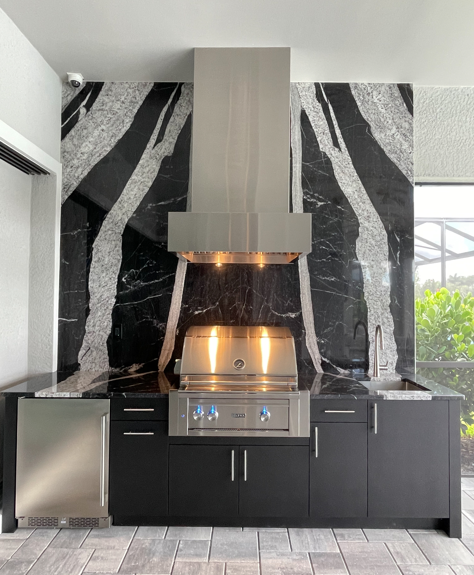 Outdoor Cabinets Naples FL | Chadwick Outdoor Kitchens