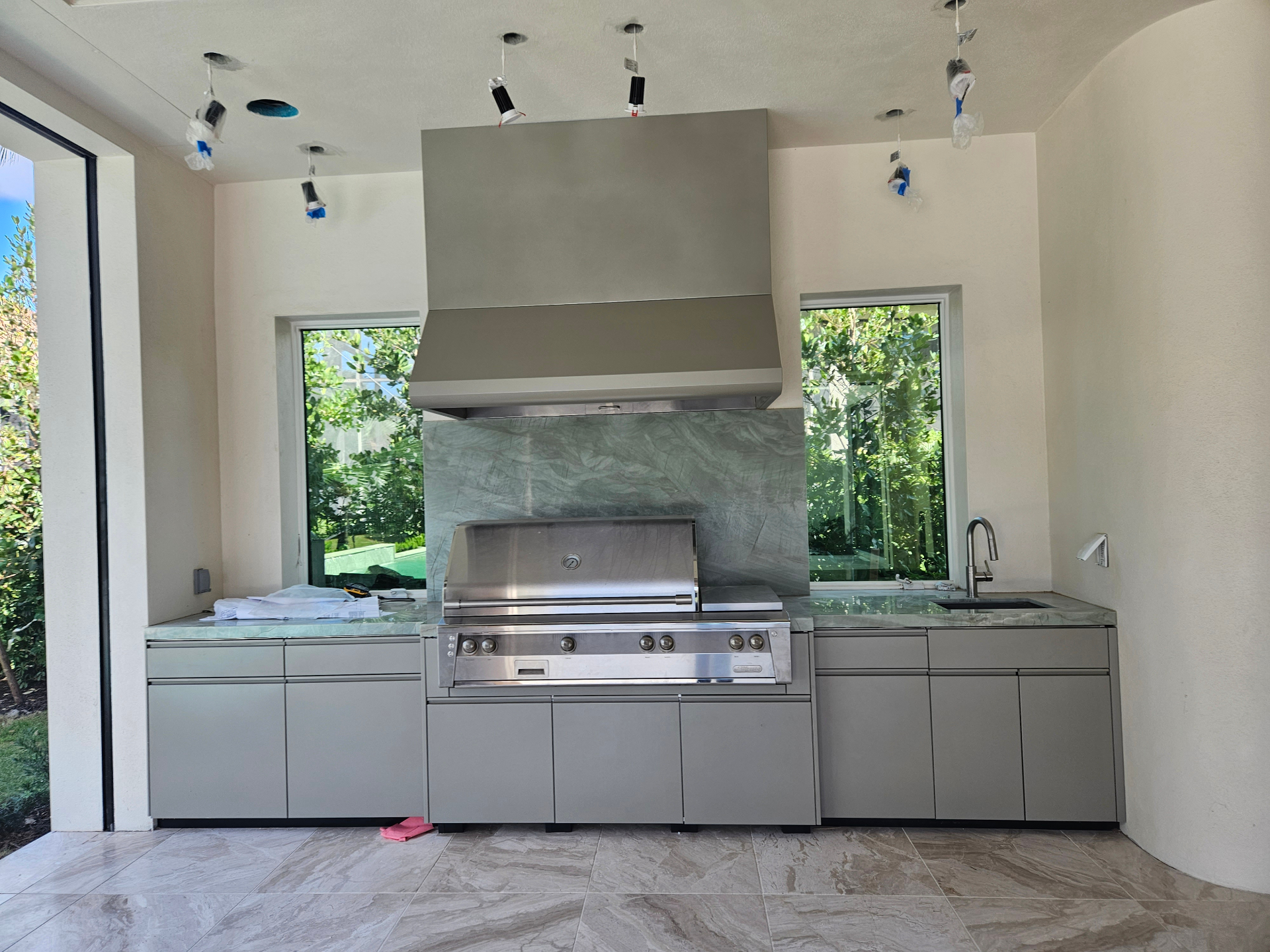 Outdoor Cabinets Naples FL | Chadwick Outdoor Kitchens