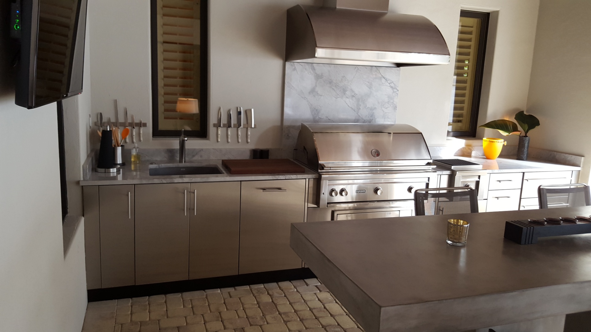 Outdoor Cabinets Naples FL | Chadwick Outdoor Kitchens