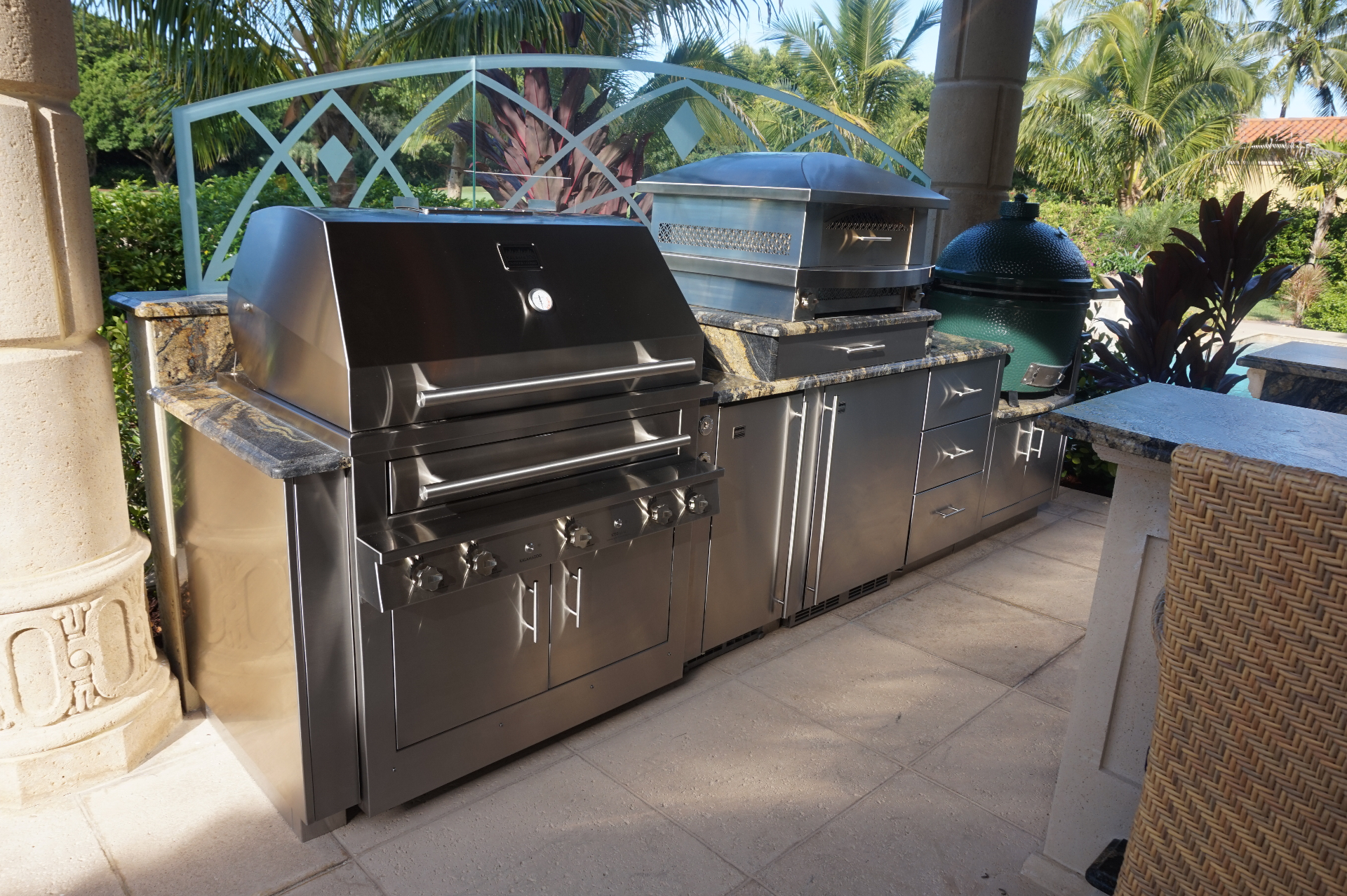 Outdoor Cabinets Naples FL | Chadwick Outdoor Kitchens